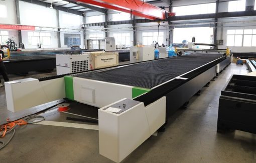 Large Format 1000W-30000W CNC Metal Sheet Plate Laser Cutting Machine